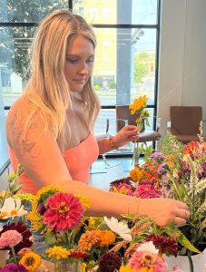 The Stem Bar – FRESHLY CUT STEMS